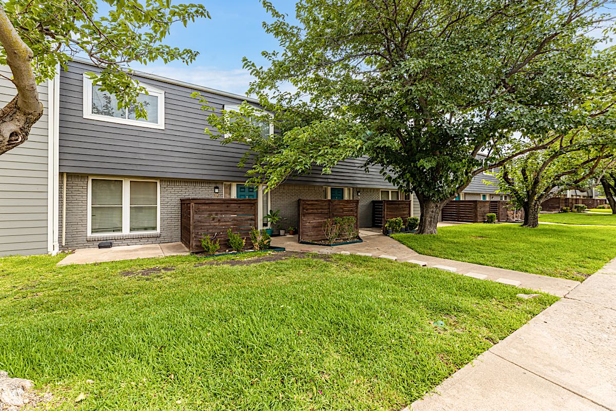 Chris Pearson - Fluellen-Hoover Multifamily Group