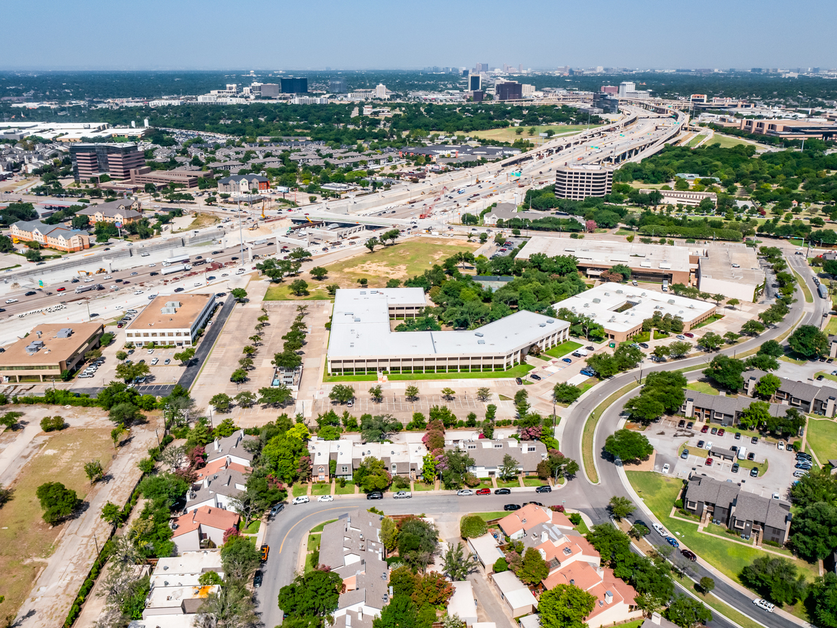 Northpoint Plaza II - Fluellen-Hoover Multifamily Group